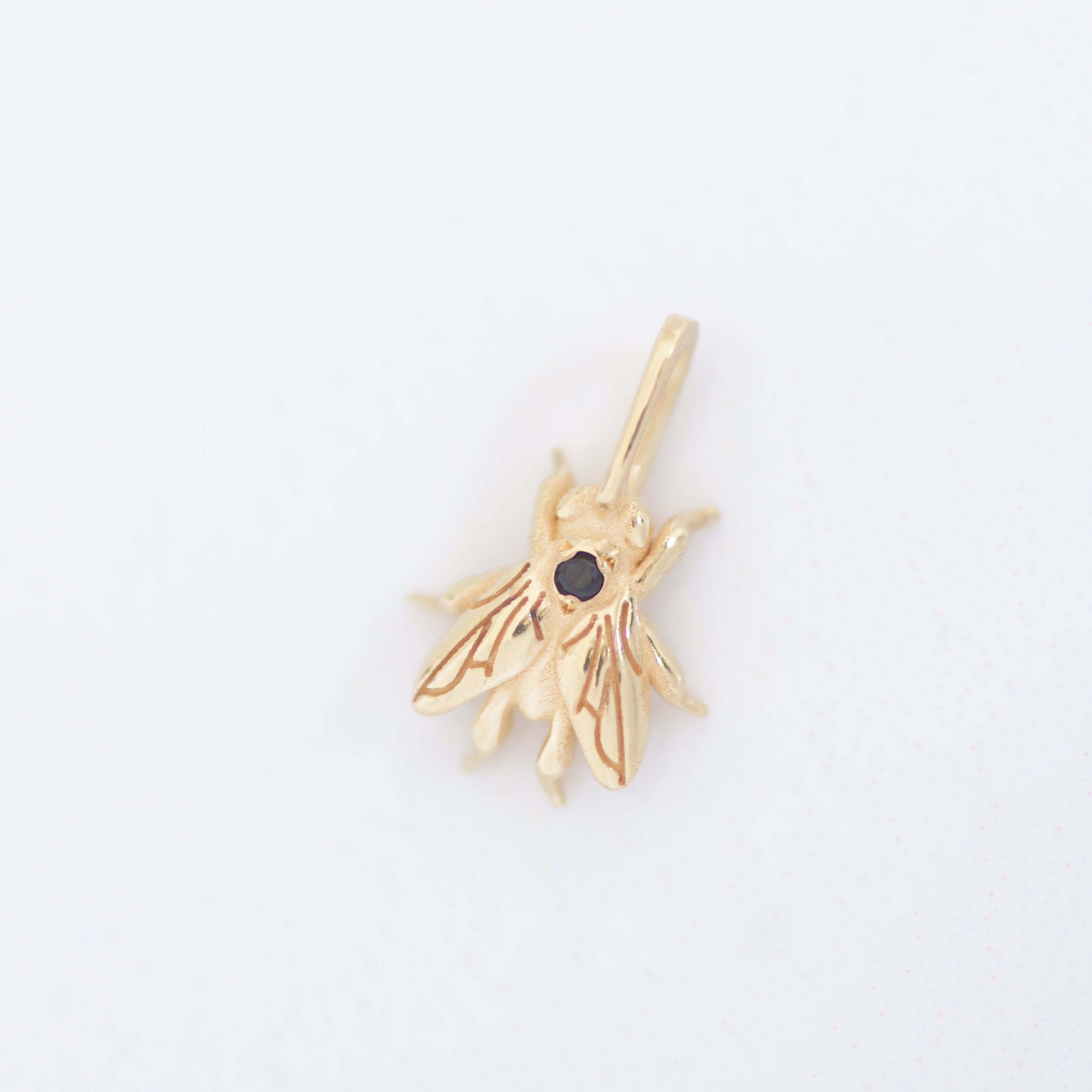 Fly Charm 14k gold – Signet Collection USA